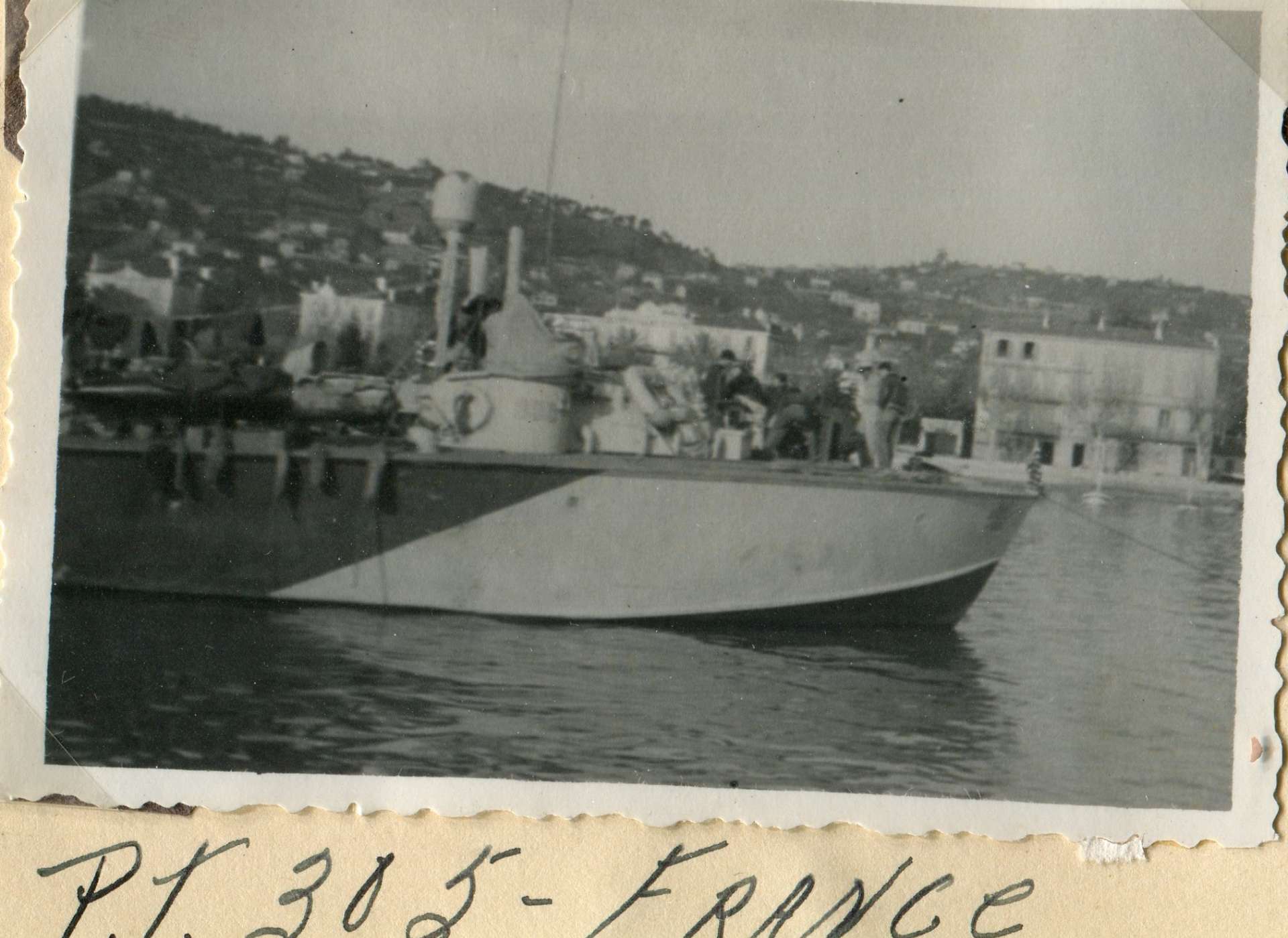 PT-305 Gets a Colorful—and Deceptive—Paint Scheme | The National WWII ...